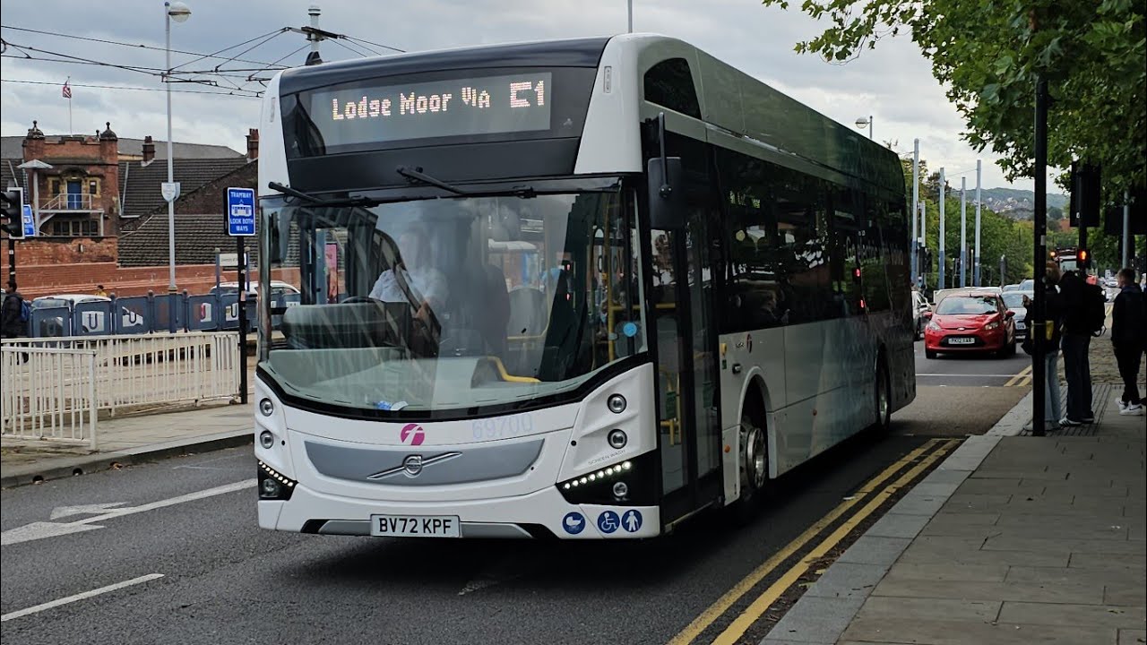 New First Bus Sheffield Electric 69700 On 51 From Charnock To Lodge ...