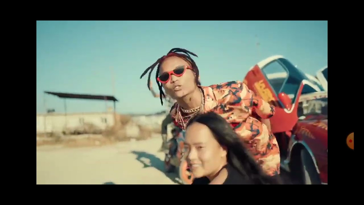 Rap star st man hatt vari tattoo - YouTube