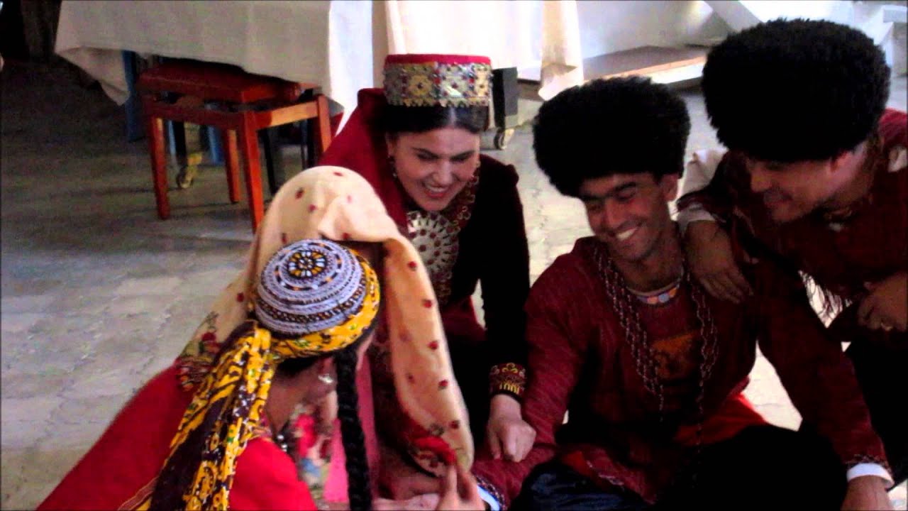 Turkmenistan Dance 土庫曼 - YouTube