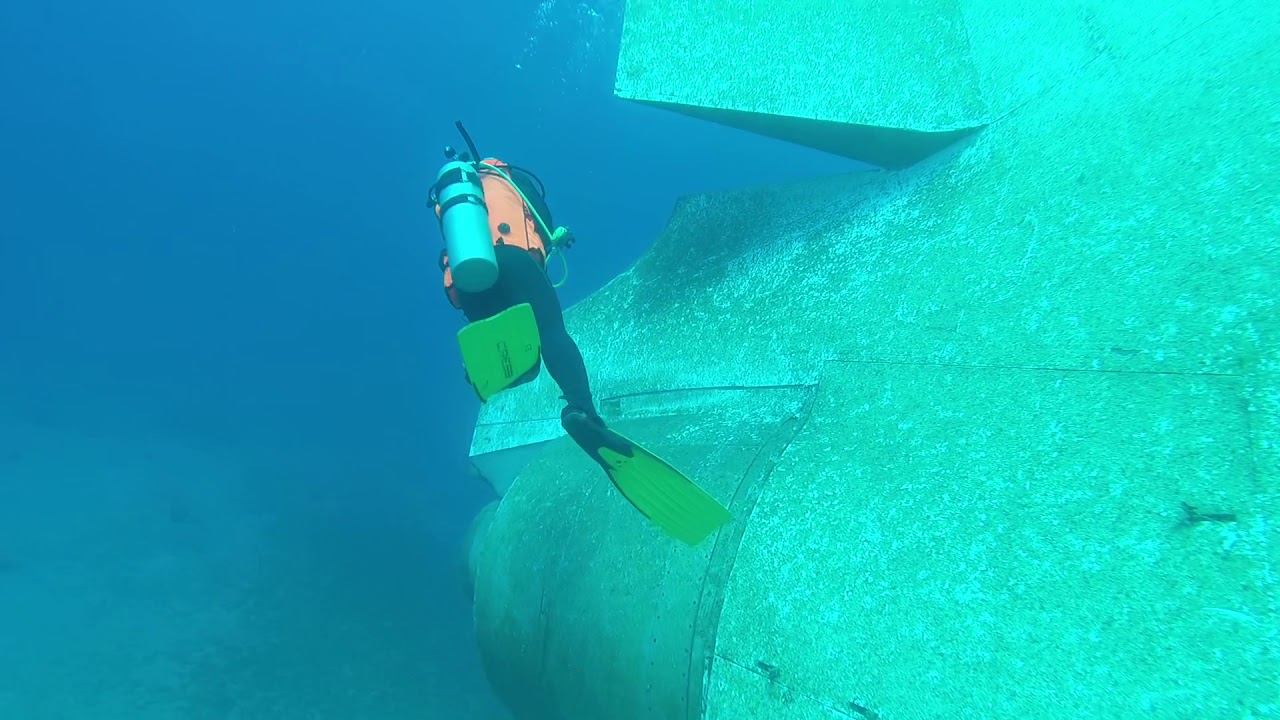 Tristar wreck, Aqaba, Jordan - YouTube