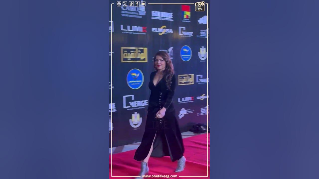 لتكريمها ناهد السباعي تصل لـ افتتاح مهرجان الأفلام القصيرة Youtube