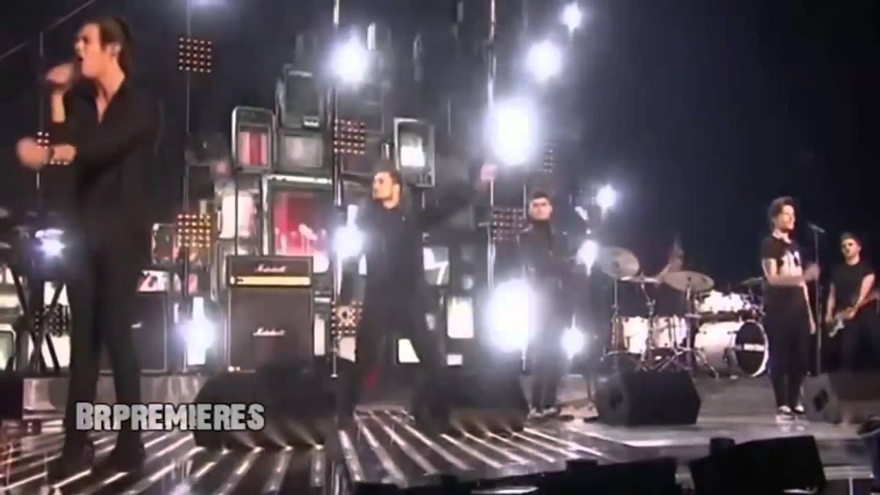 Midnight Memories, Harry Styles' scream compilation, One Direction ...