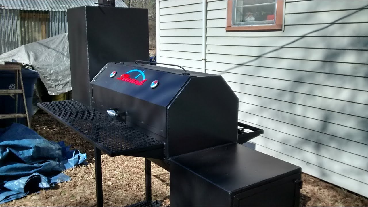 Custom offset smoker finished - YouTube