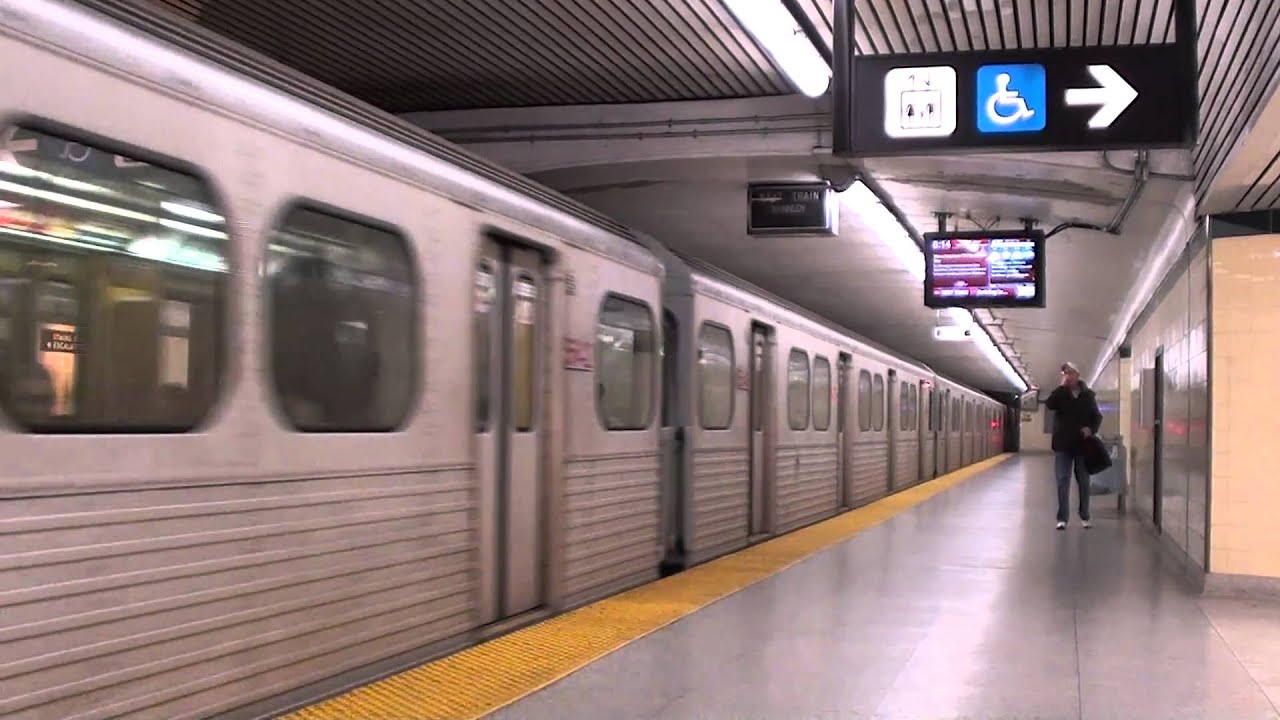 TTC - Hawker Siddeley H4 departing Jane Station (HD Test Video 1) - YouTube