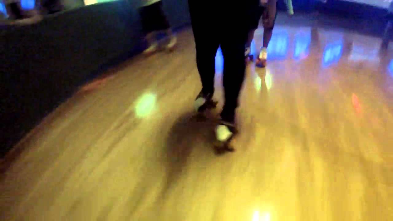 Shuffle skate - YouTube