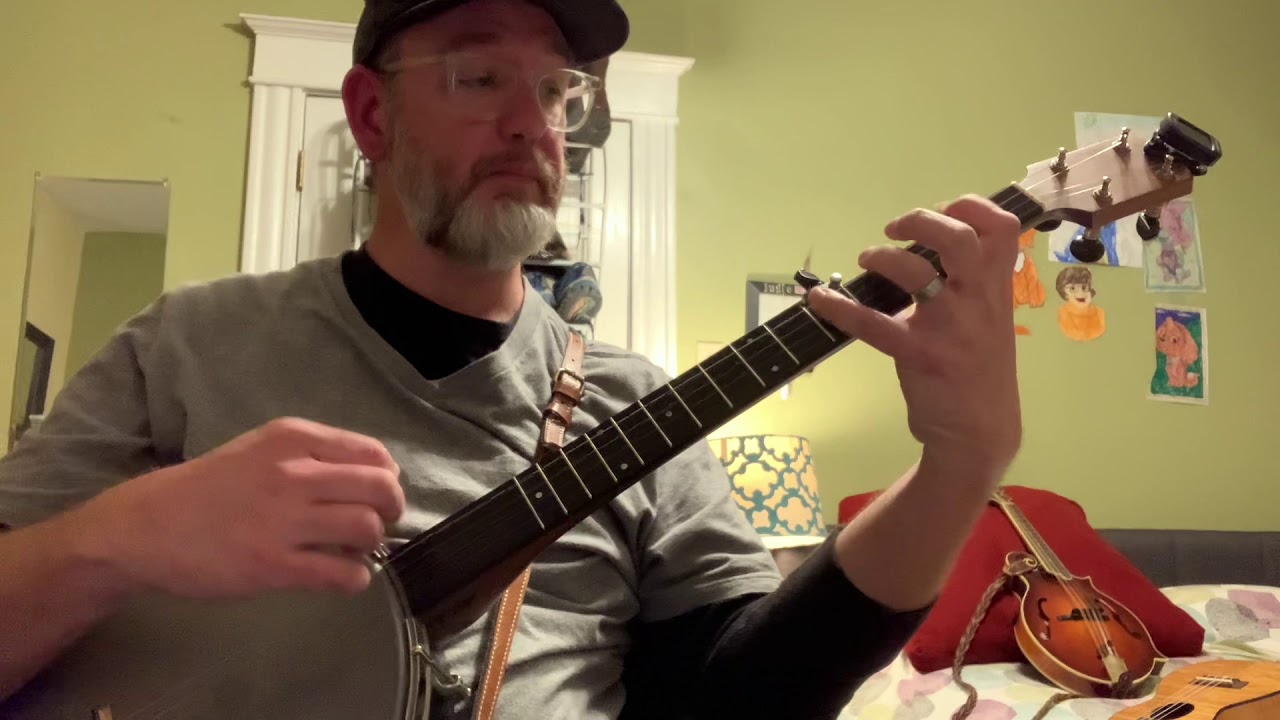 Rockin’ Around the Christmas Tree banjo pt. 1 - YouTube