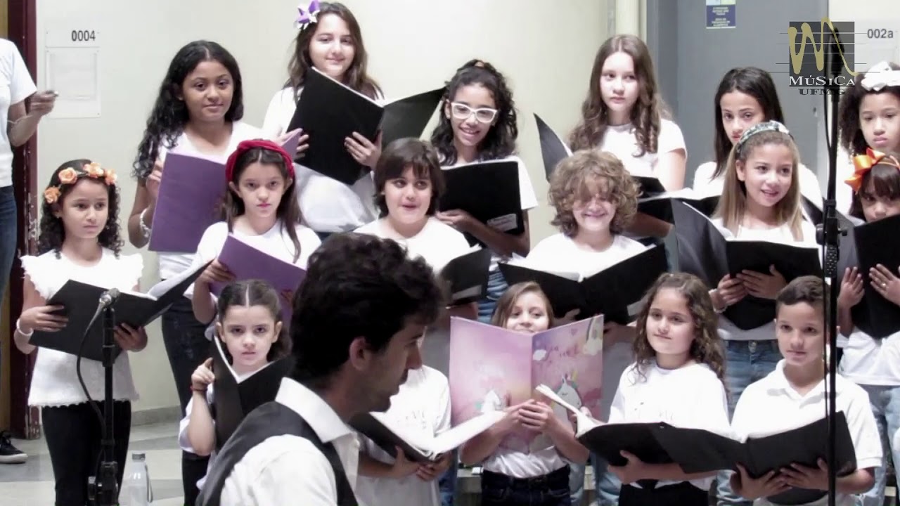 "Jingle Coral" - Alexandre Zilahi - YouTube