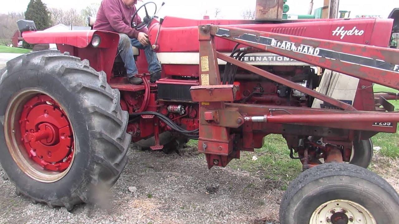 INTERNATIONAL 966 HYDRO DIESEL FARM TRACTOR W/ FARMHAND F235 LOADER ...