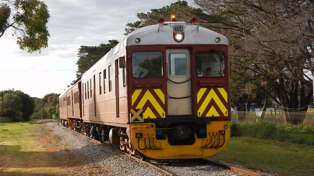 RedHen Railcars on the South Coast - SteamRanger's Wednesday Cockle ...