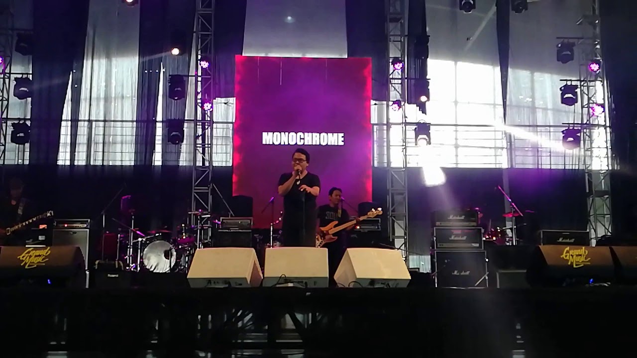 Monochrome band@JX international - YouTube