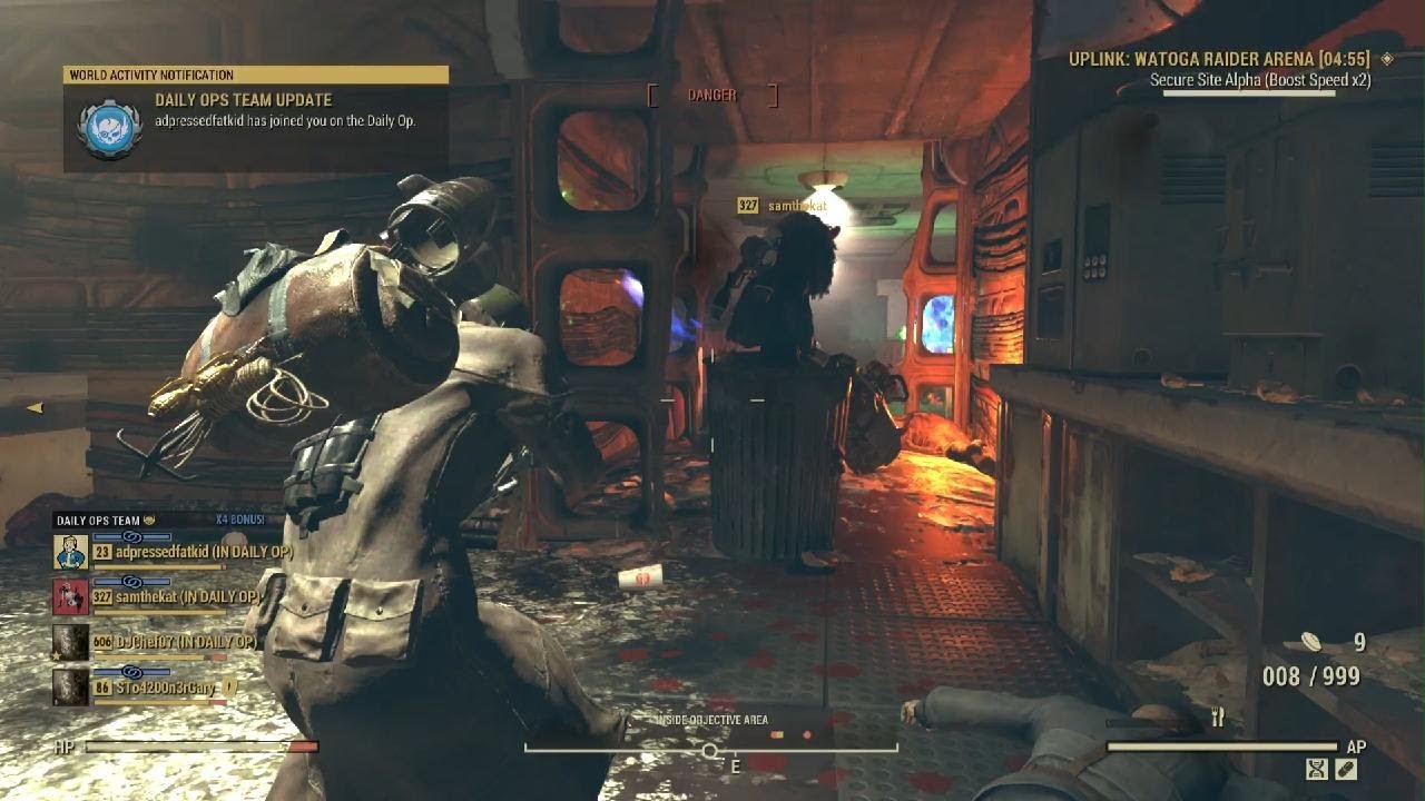 Fallout 76 Player Wearing Trash Can - YouTube