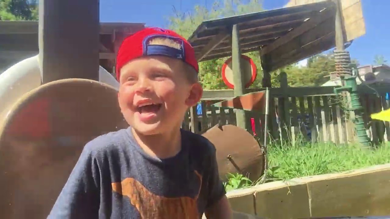 River Rampage!! Dollywood - YouTube