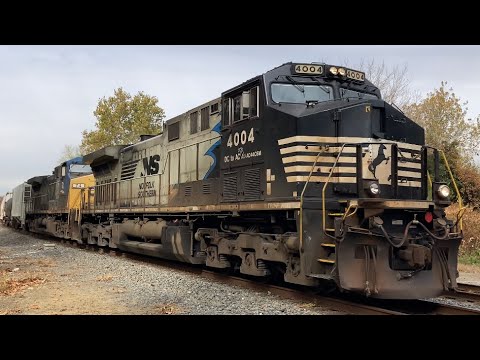 NS 4004 and CSX AC44CW ON 38G (HORNSHOW) - YouTube