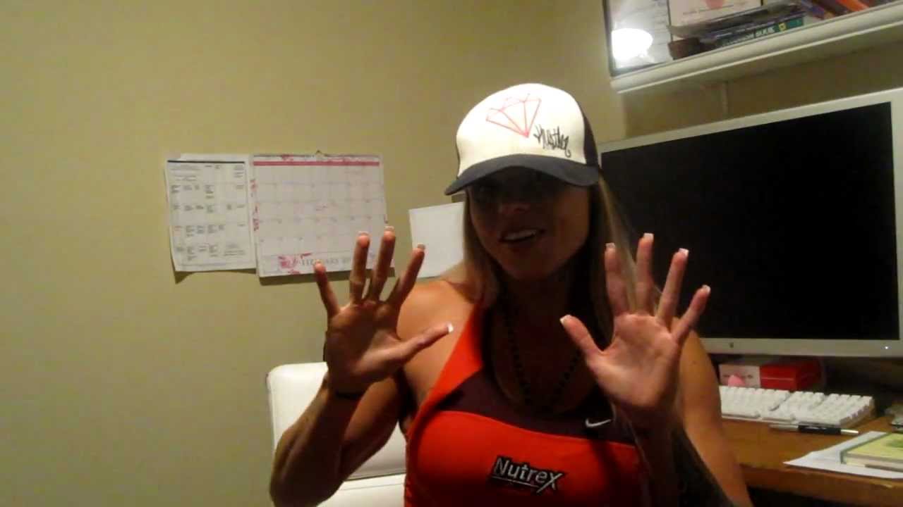 Larissa Reis coming to Denmark for LOADED CUP 2012 - YouTube