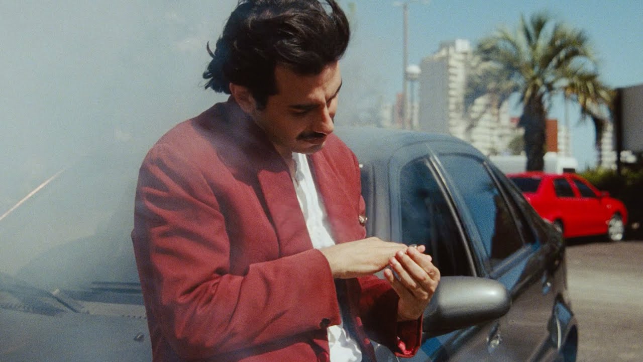 Mercedes Benz『Valet Guys』 - YouTube