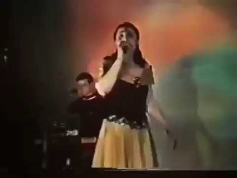 Kumuk dili müğənni . Заира Татакова