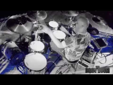 Markus Czenia - 'Marakesch Market' intro live @ Avalon drum solo - YouTube