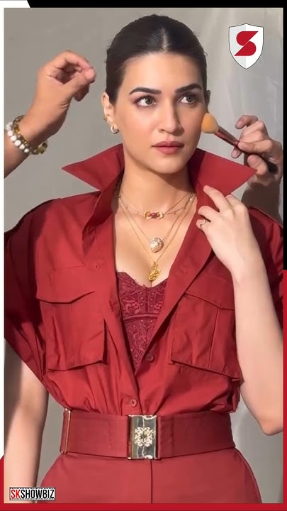 Kriti Sanon Looking Beautiful in Photoshoot Behind the Scenes BTS 😍 #shorts #bollywood # ...