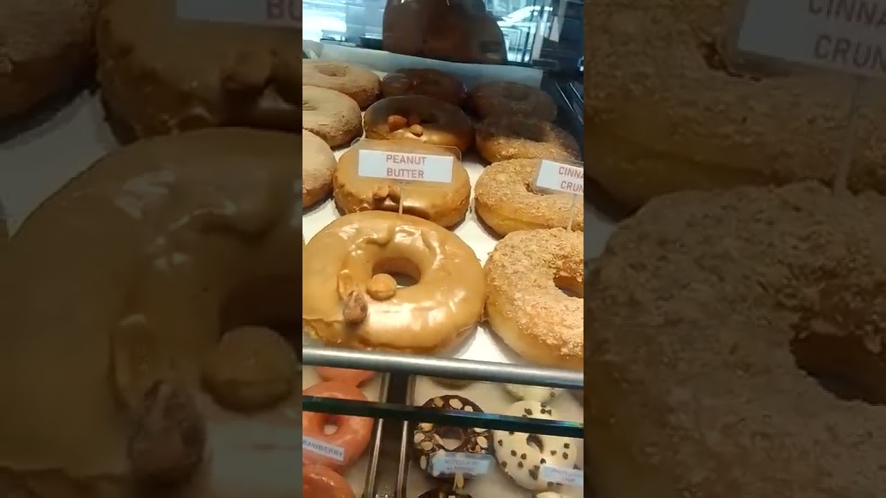 Cello's Doughnuts Masarap Po ito - YouTube