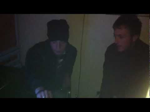 Dj Skat KeŞsar canlı performans video clıp 2013 pır fenaaa !!!