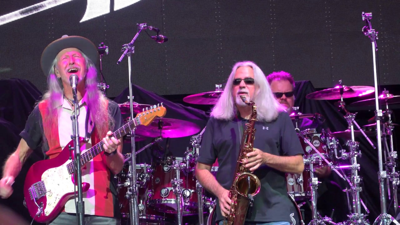 Doobie Brothers Live 2019 ⬘ 4K HD 🡆 Takin' It to the Streets 🡄 July 7 ...