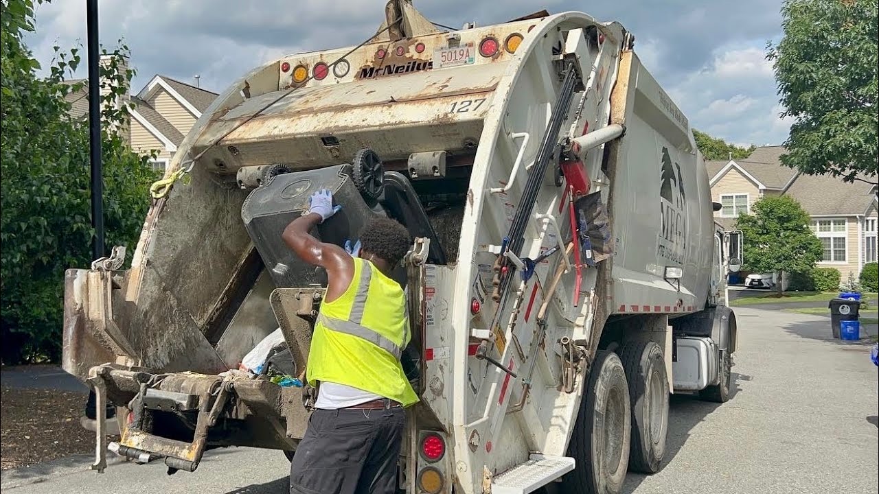 MEGA Disposal Garbage Truck Packing Condo Trash - YouTube