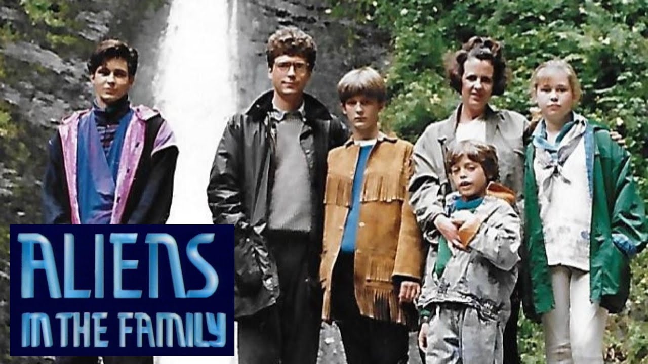 Aliens a la Família | Aliens in the Family | Serie 1987 | Intro España ...