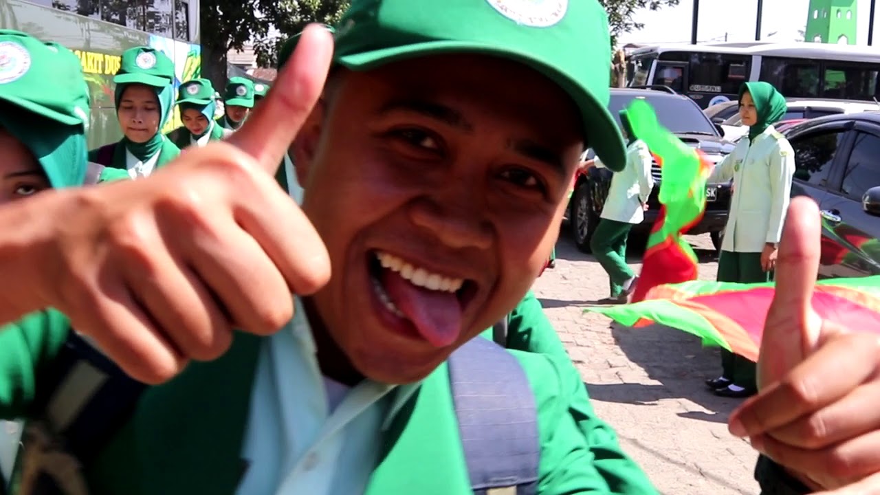 Yudisium Akper RS. Dustira Angkatan 18 - YouTube