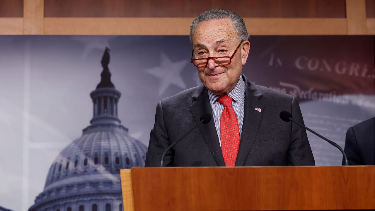 LIVE: Senate Majority Leader Chuck Schumer Holds Press Conference - YouTube