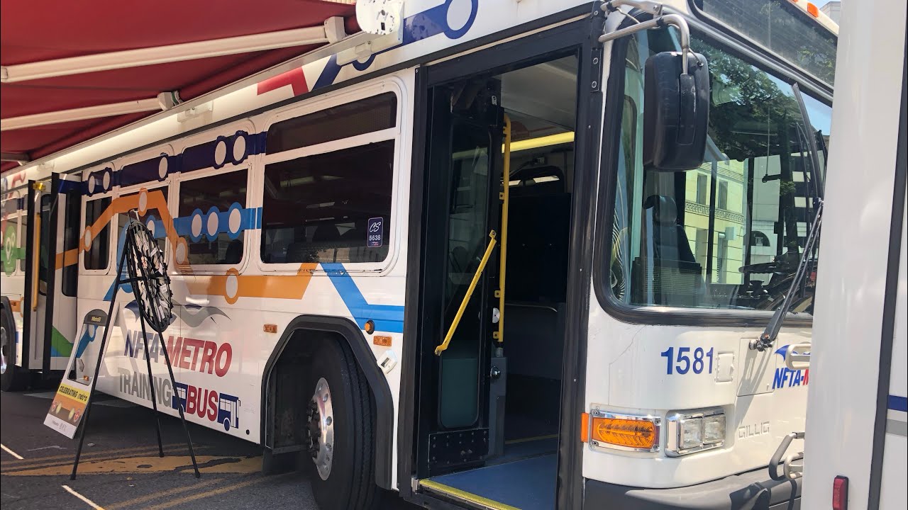 NFTA 2005 Gillig Low Floor #1581 and NFTA dodge ram promaster #8447 at ...