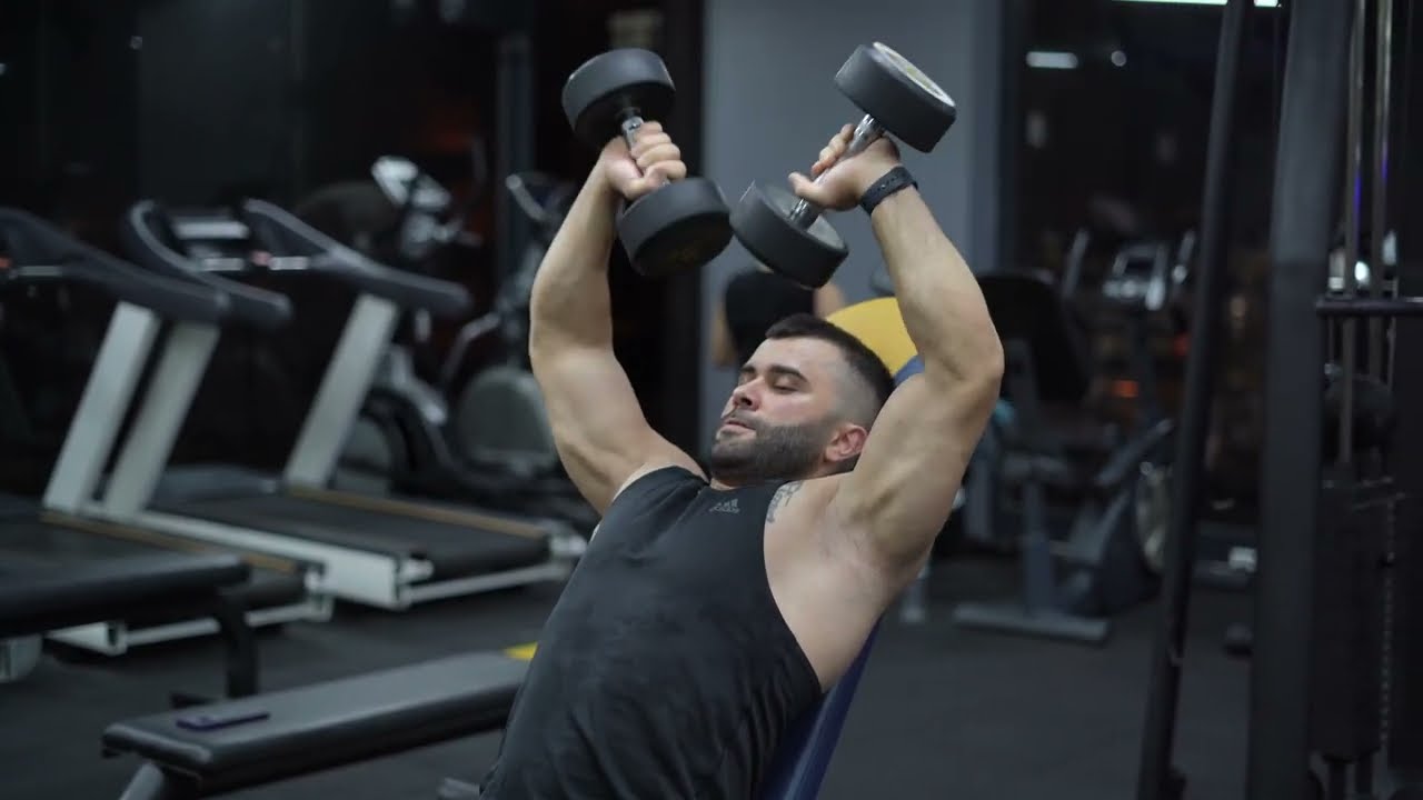 How To Build Your WIDER Triceps workout AT GYM (Effective Exercises ...