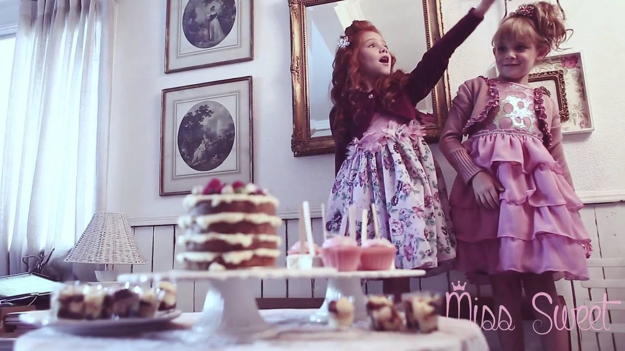 Fashion Film - Miss Sweet - Inverno 2015 - YouTube