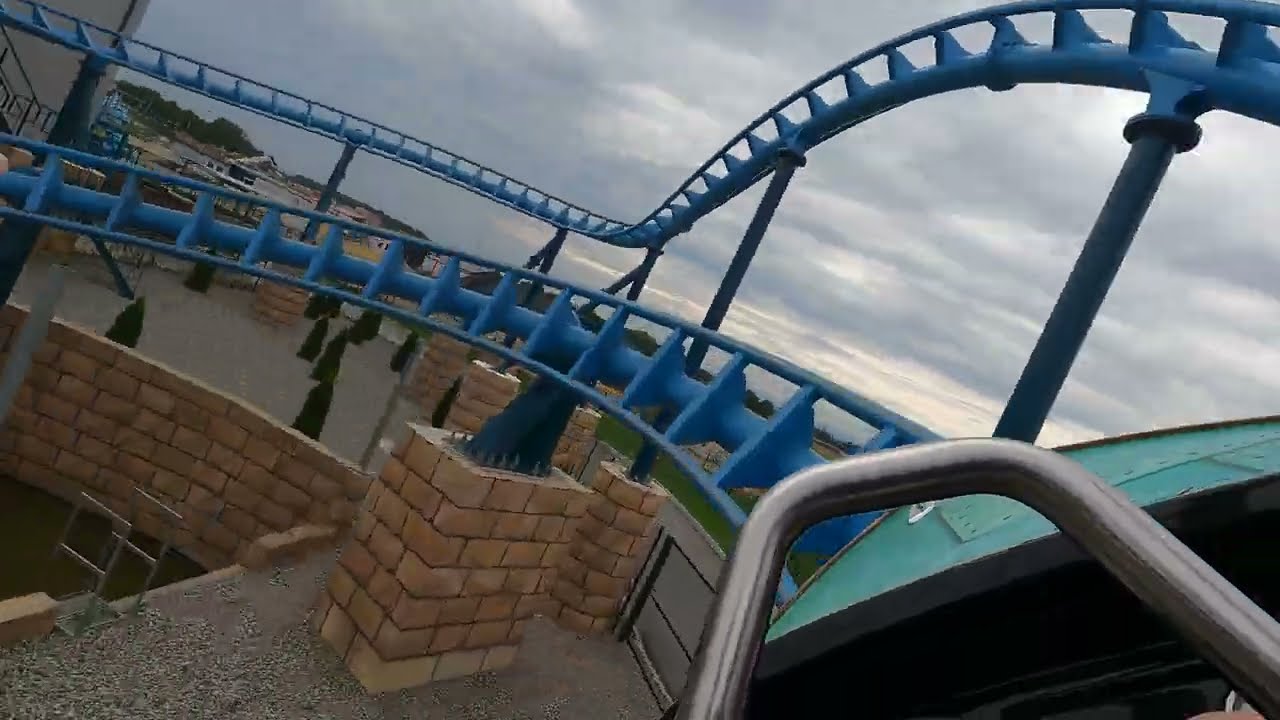 Energylandia - Abyssus (Onride) Front Row 4K60fps - YouTube