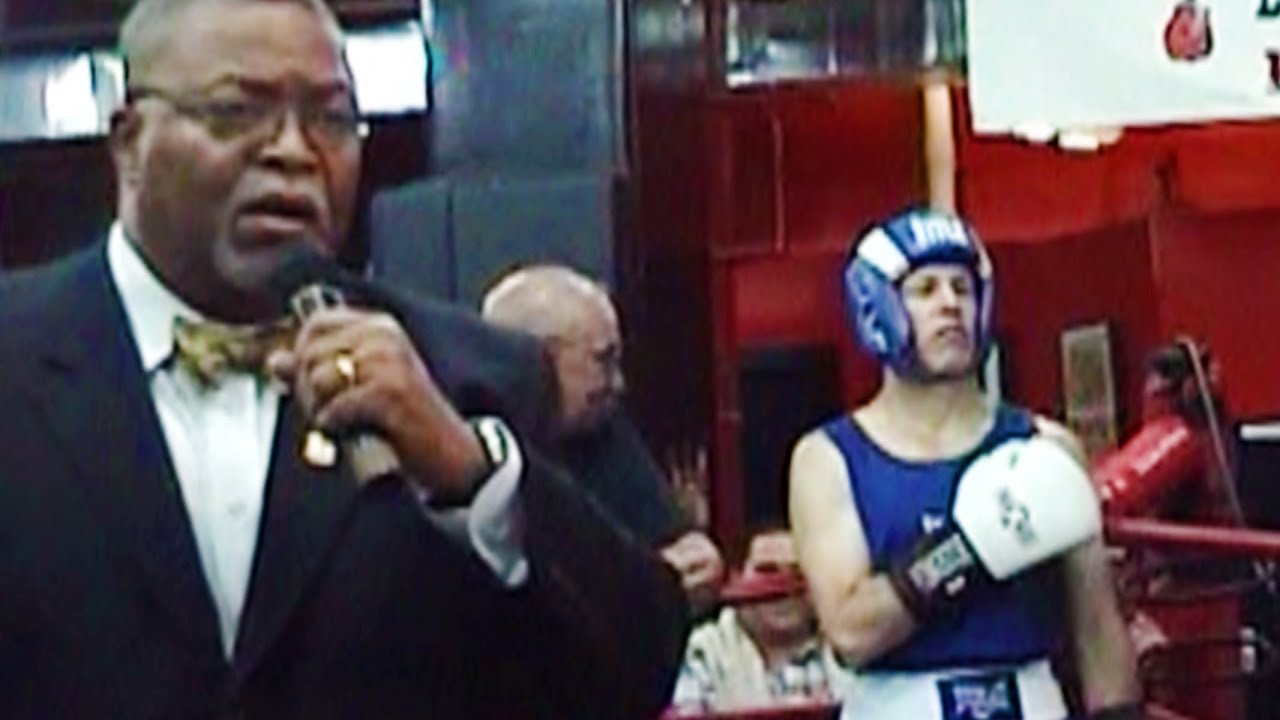 Master Boxers 147 lb. : 1st. round TKO - YouTube