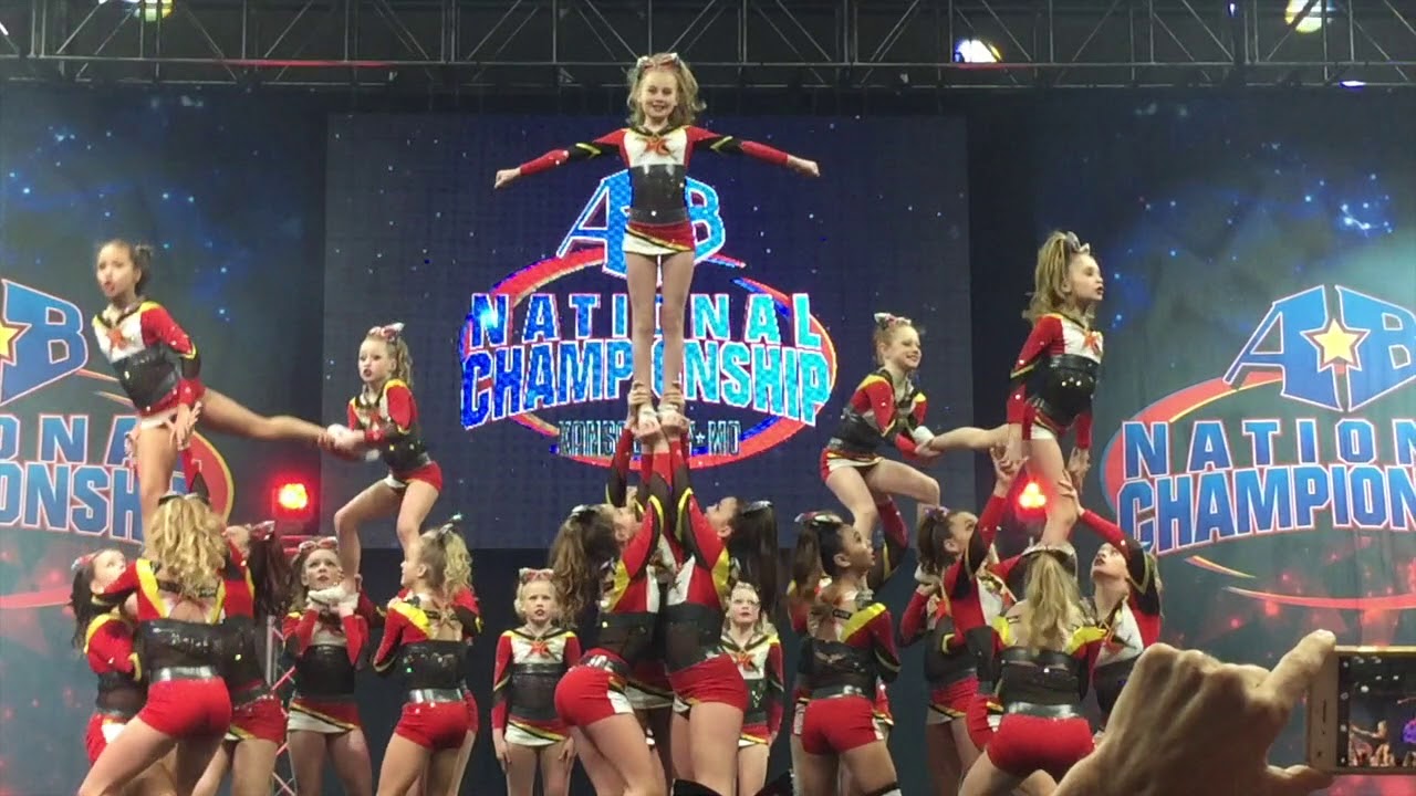 Elite Cheer At America's Best 2018 - YouTube