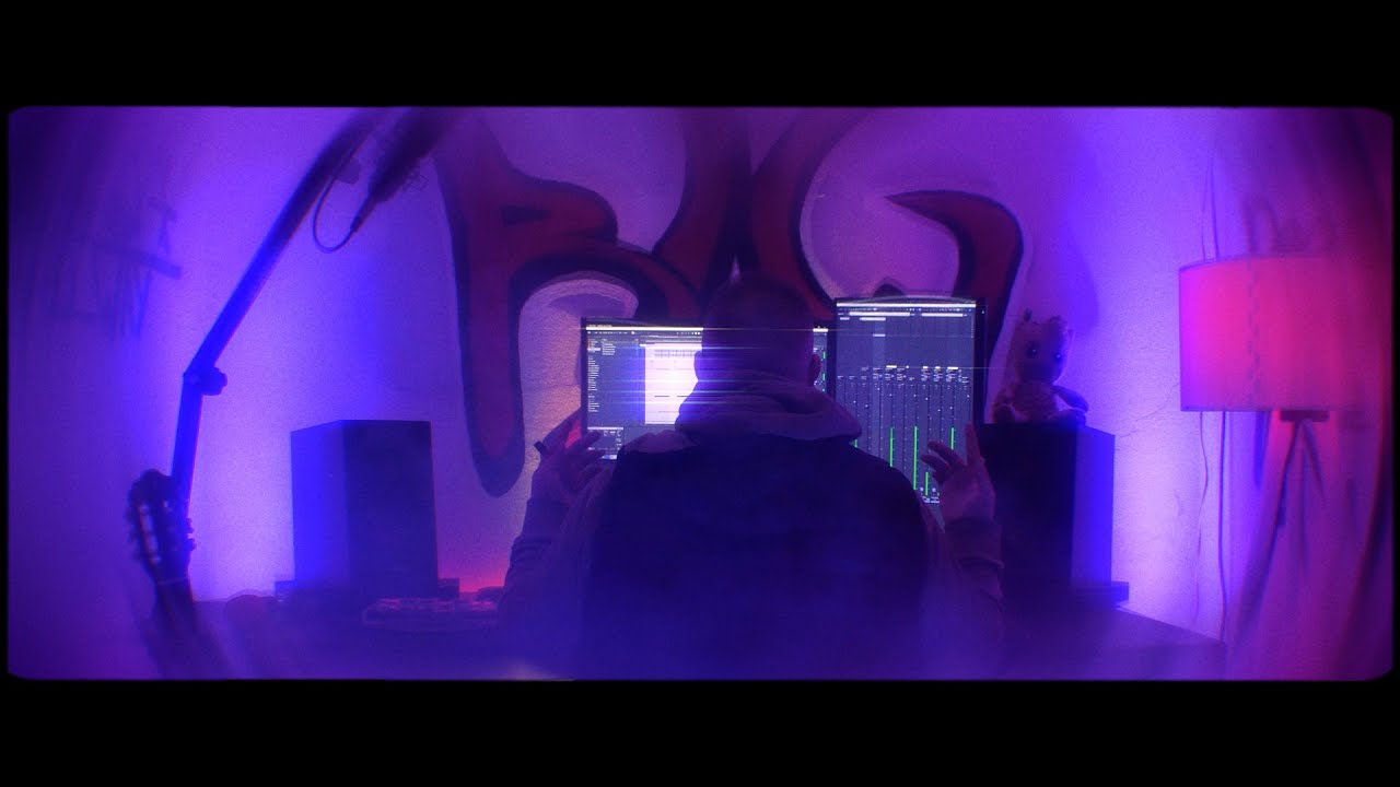 DeeAre - Kde by Som Bol (official visual video) - YouTube