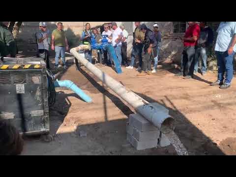 Presidenta Laura Imelda inaugura pozo de agua en Santa Anita - YouTube