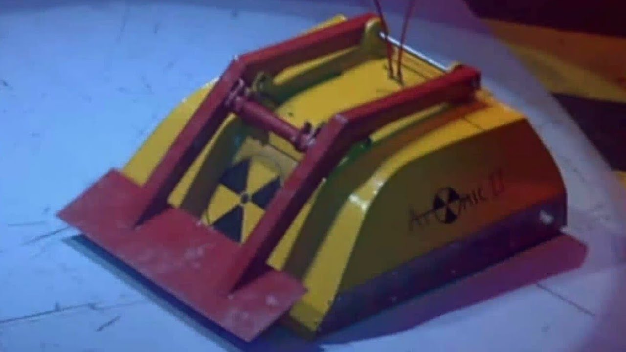 Atomic II - Series Ex1 & 5 All Fights - Robot Wars - 2001-2002 - YouTube