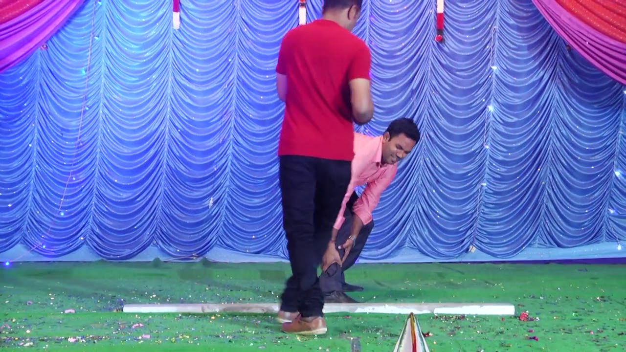 Funny comedy mime skit - YouTube