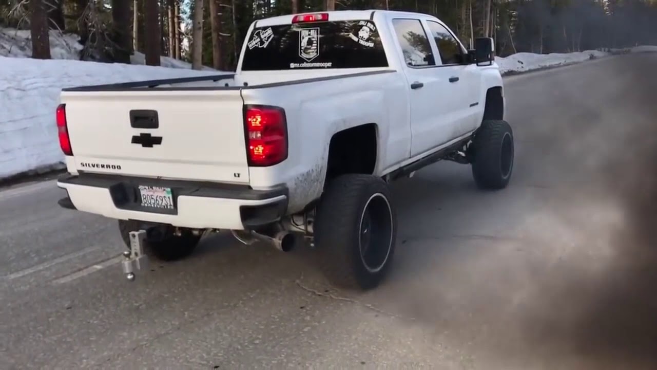 DIESEL V8 SOUND COMPILATION [part 1] - YouTube