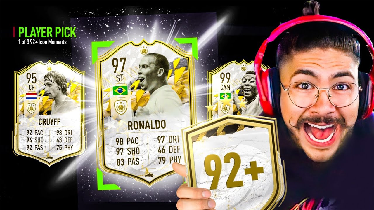 I opened 25 x 92+ ICON MOMENTS PACKS and got this! - YouTube