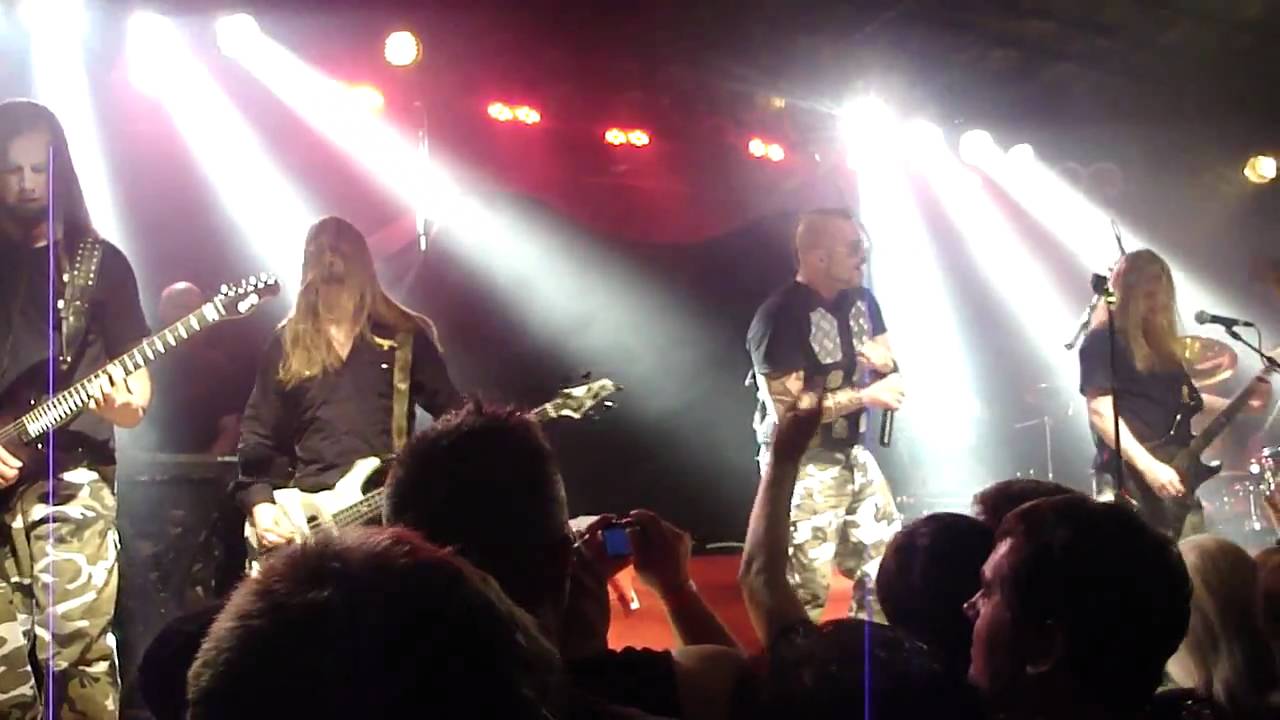 Sabaton-uprising (Warszawo Walcz) CHICAGO 2011HD - YouTube
