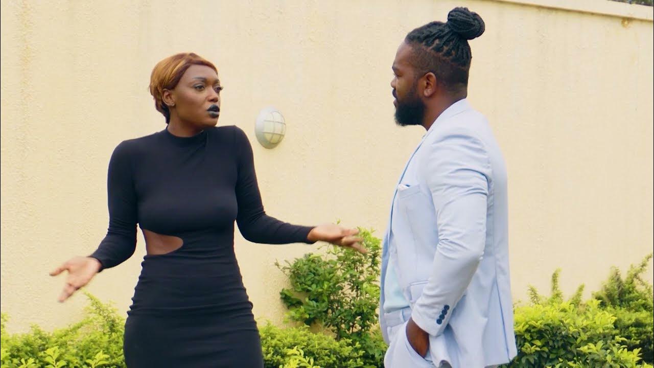 A Monifa tem sempre um plano para tudo. Novela "O Rio". - YouTube