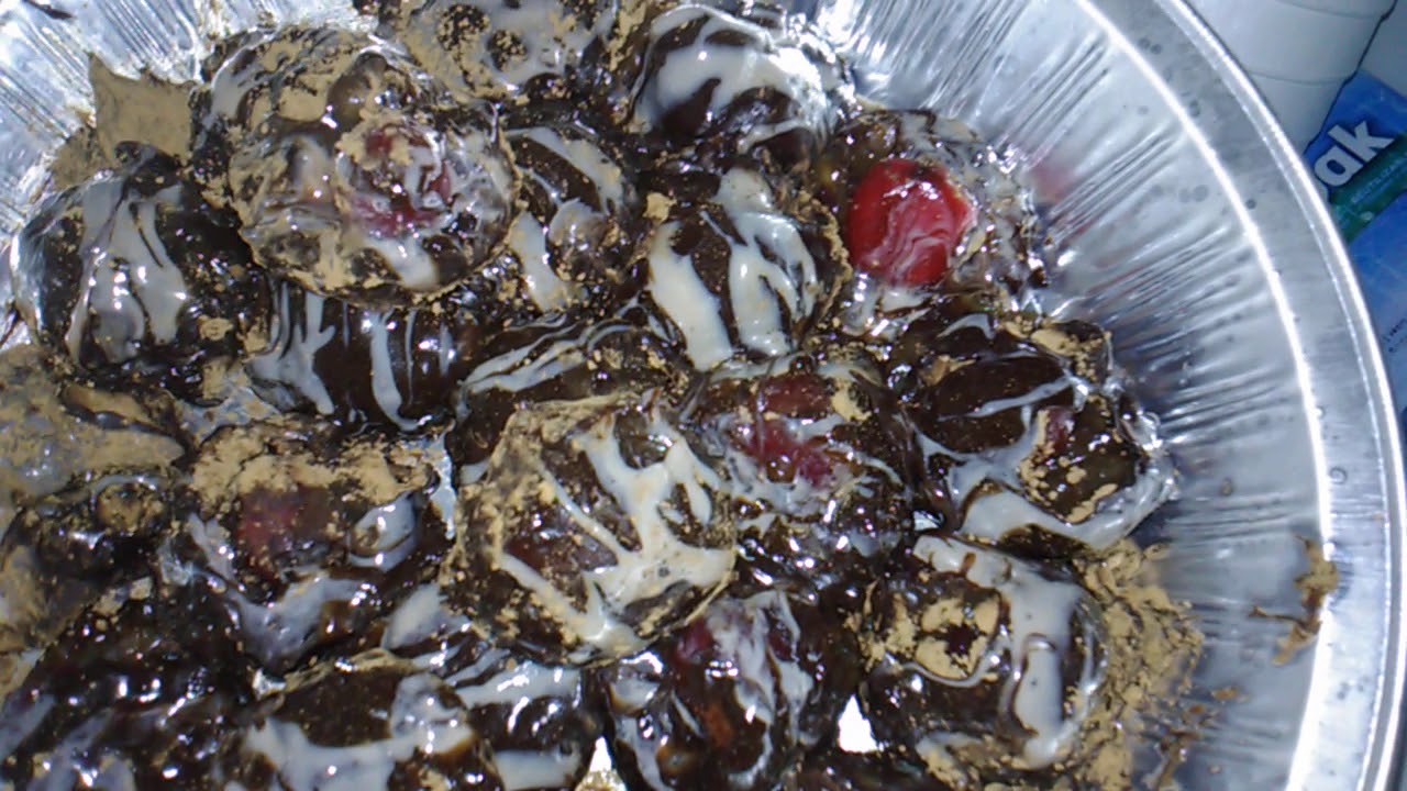 🇩🇪🇺🇸🍫🍶🍒🍶🍫🍒How To: I made German Chocolate Cherry Cluster Praline ...
