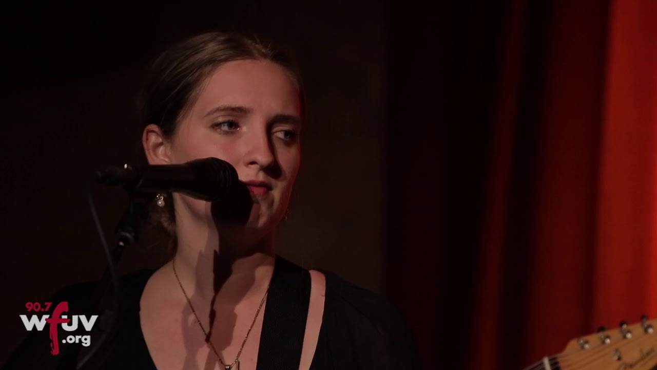 Andrew Bird - "Sisyphus" (Live at The Loft at City Winery) - YouTube