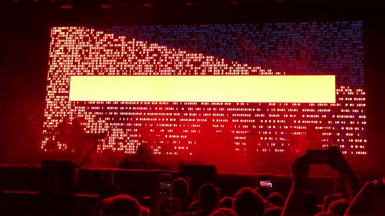 Massive Attack — Future Proof [2] @ UPark Festival, Kyiv (26.07.2018 ...