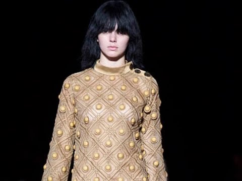 Kendall Jenner Rocks Marc Jacobs Catwalk
