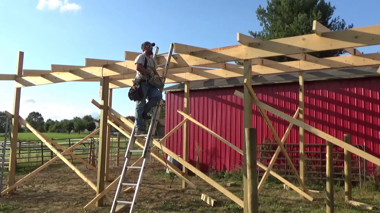 HORSE BARN BUILDING/ LEAN TO PT6/PURLINS AND FASCIA BOARDS - YouTube
