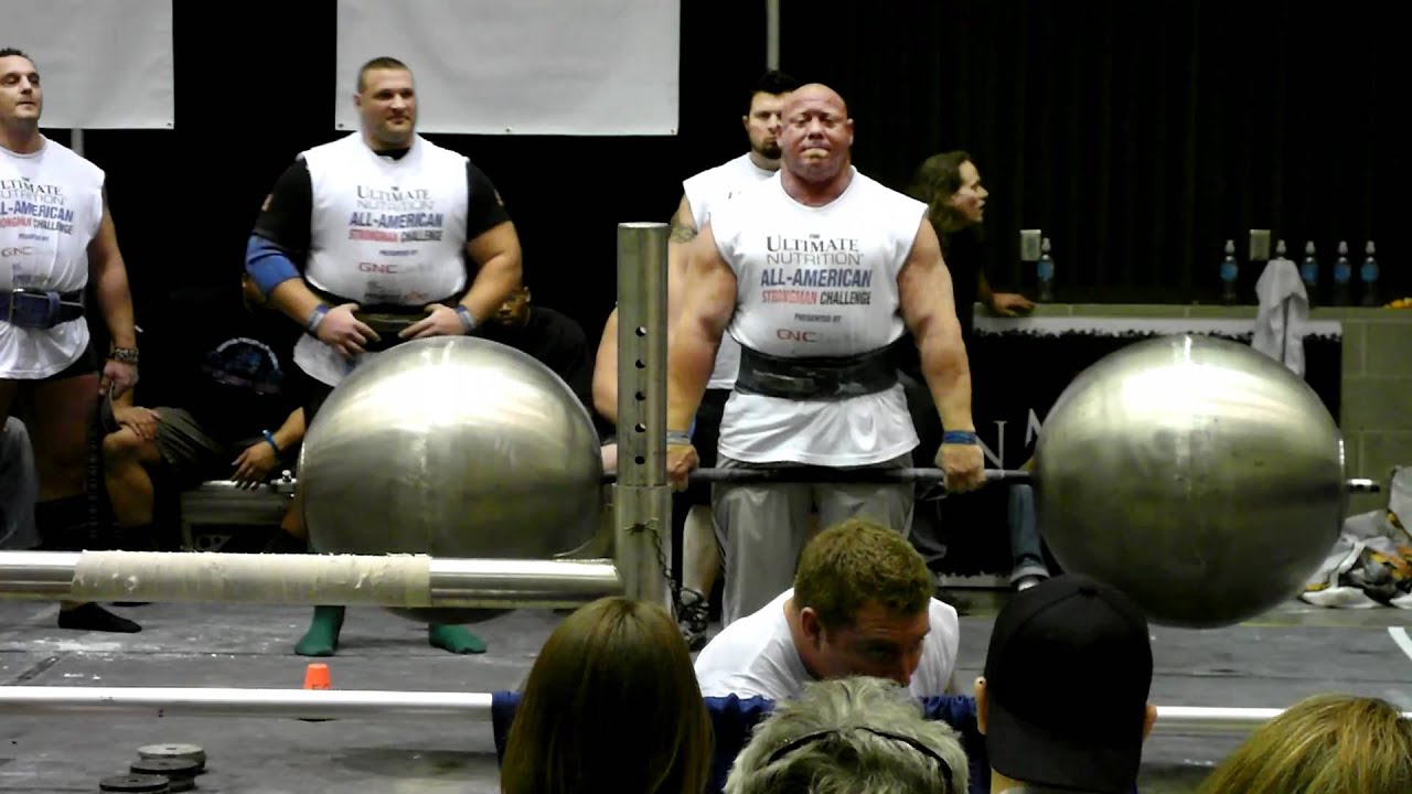 Louis Cyr deadlift with 795lbs at the LA Fit Expo '11 - YouTube