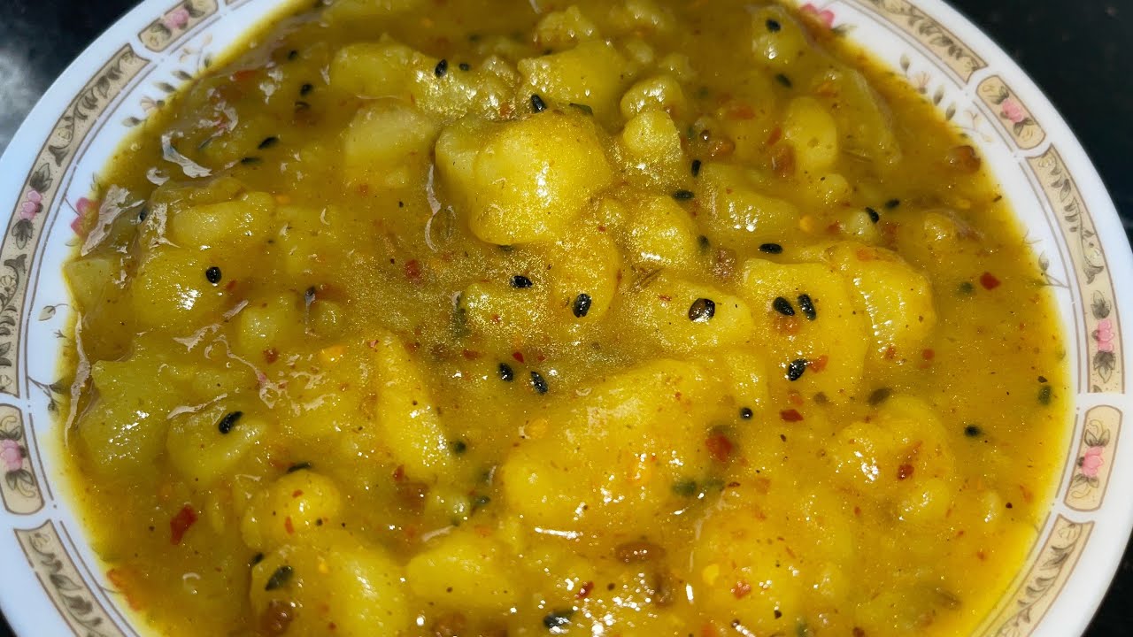 Aloo Ki Tarkari آلو کی ترکاری Recipe | Aloo Ki Bhujia Recipe | Gol ...